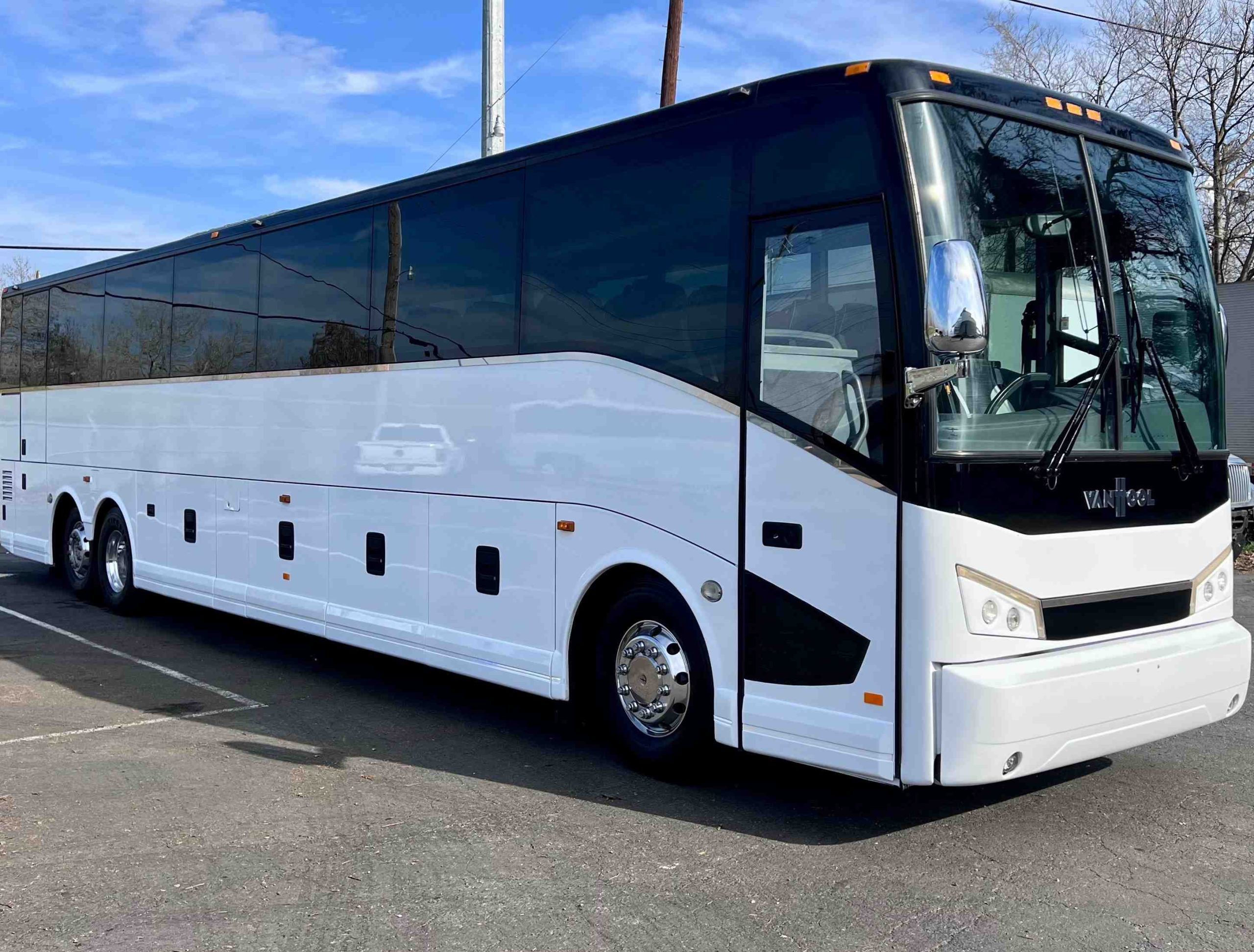 The Ultimate Convenience: 40 Passenger Bus Rentals